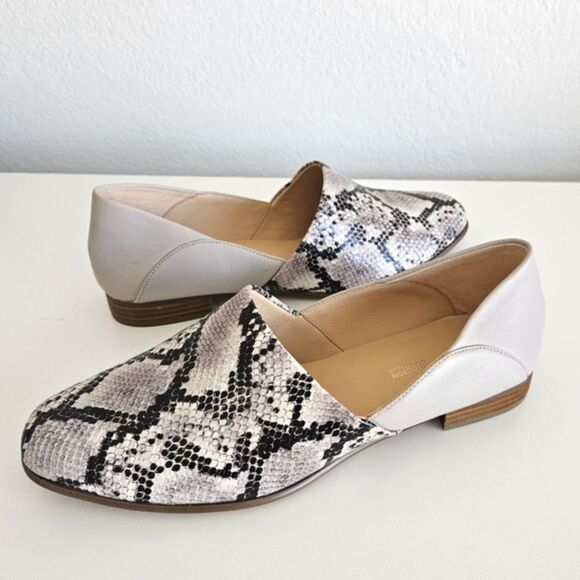 Clarks | Shoes | New Clarks Pure Tone Gray Snake Leather Slip On Loafer ...